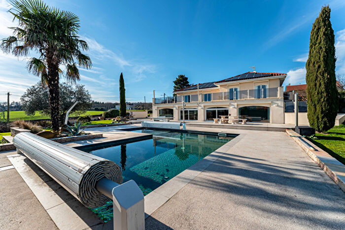 Maison à vendre - Saint-Martin-la-Plaine - 8 pièces - 4 chambres