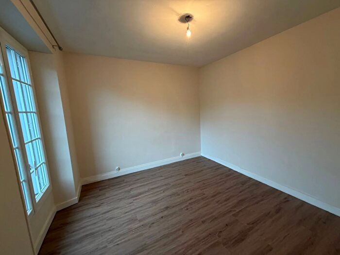 Appartement à louer - Orléans - 2 pièces - 1 chambre