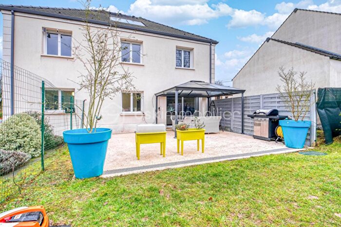 Maison à vendre - Fublaines - 6 pièces - 4 chambres