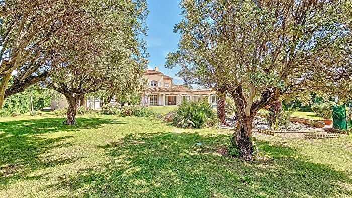 Maison à vendre - Perpignan, Parc Ducup - 8 pièces - 5 chambres