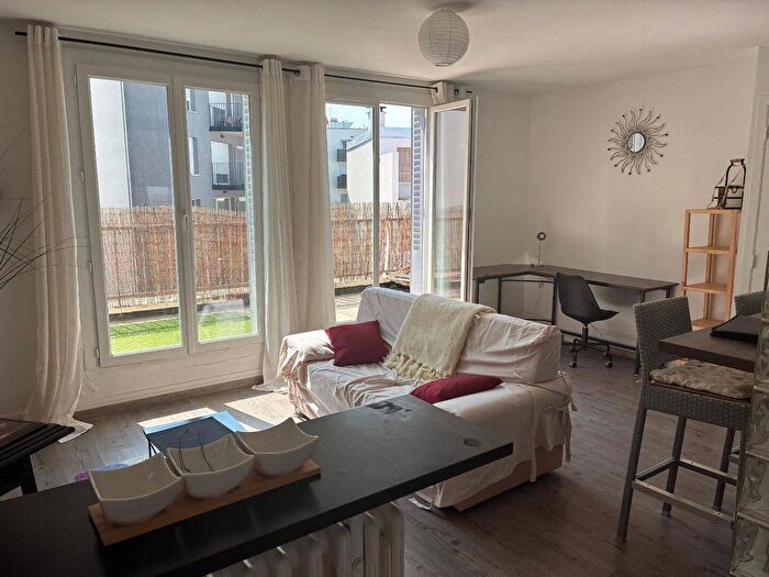 Charras, Clermont-Ferrand : Appartement 2 pièces à louer