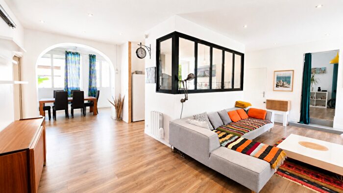 Appartement 6 pièces à vendre - Cluses, Centre-ville