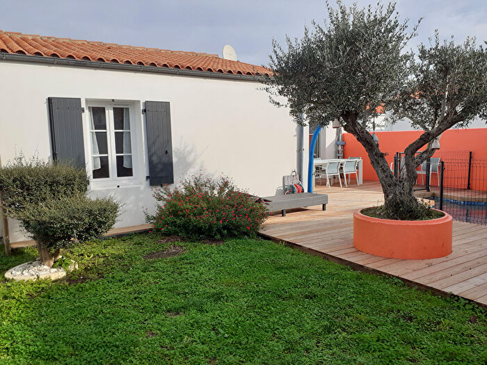 Maison à vendre - Saint-Pierre-dOléron - 4 pièces - 3 chambres