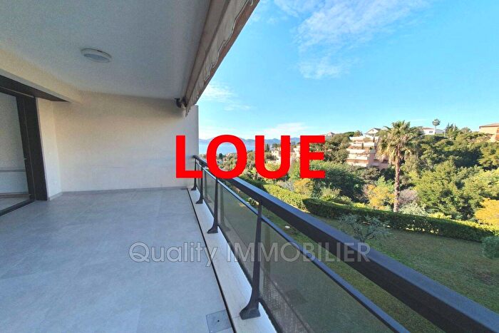 Appartement à louer - Cannes - 3 pièces - 2 chambres