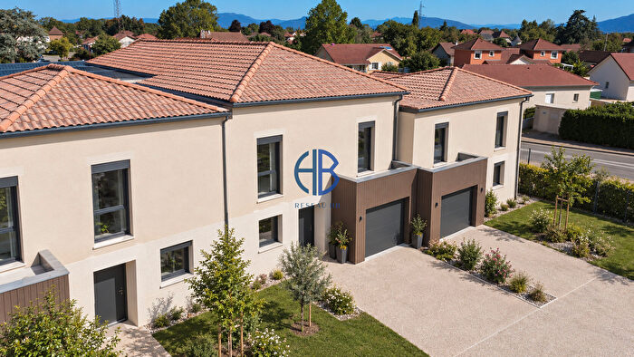 Maison 5 pièces à vendre à Fitilieu