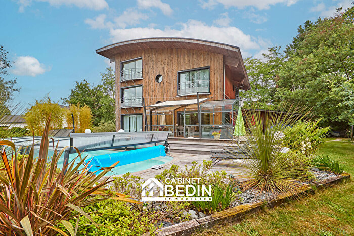 Langon : Maison 8 pièces à vendre