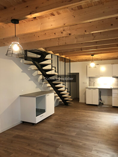 Appartement à louer - Sainte-Bazeille - 3 pièces - 2 chambres