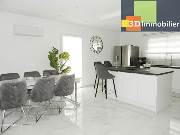 Lons-le-Saunier : Maison 9 pièces à vendre