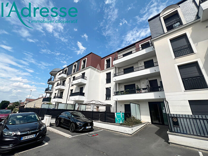 Gournay-sur-Marne : Appartement 2 pièces à louer