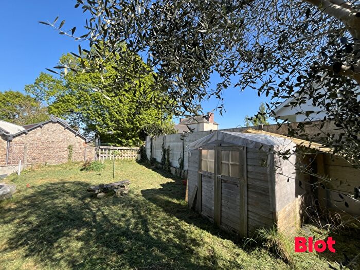 Maison à vendre - Thourie - 5 pièces - 4 chambres