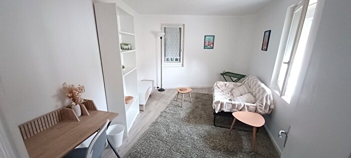 Appartement à louer - Châtellerault - 2 pièces - 1 chambre