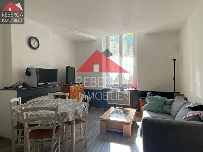 Appartement à louer - Mazamet - 2 pièces - 1 chambre