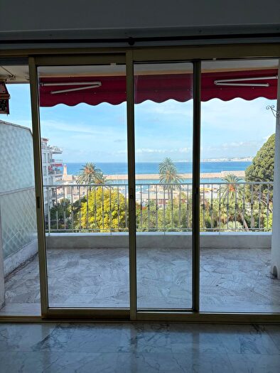 Appartement 2 pièces à Nice, Mont-Boron, à louer