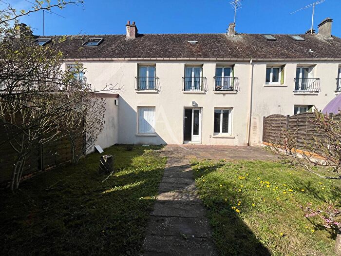 Appartement à louer - Solers - 2 pièces - 1 chambre