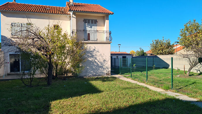 Maison à vendre - Fos-sur-Mer, Centre-ville, Plages - 5 pièces - 4 chambres