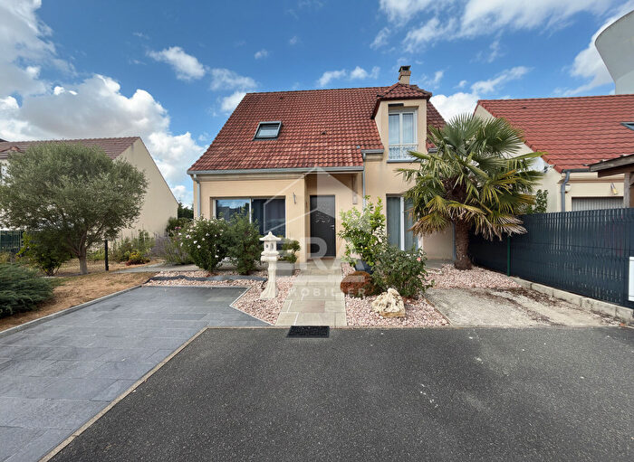 Maison 5 pièces à vendre à Bréau