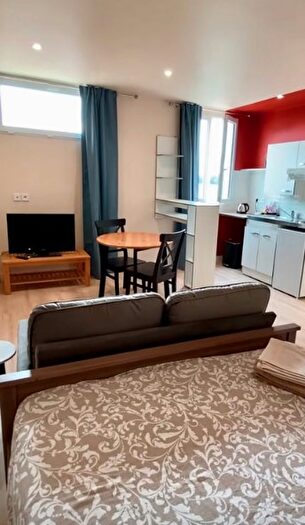 Appartement 1 pièce à louer à Saint-Magne-de-Castillon