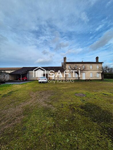 Maison à vendre - Saint-Denis-de-Pile - 9 pièces - 3 chambres