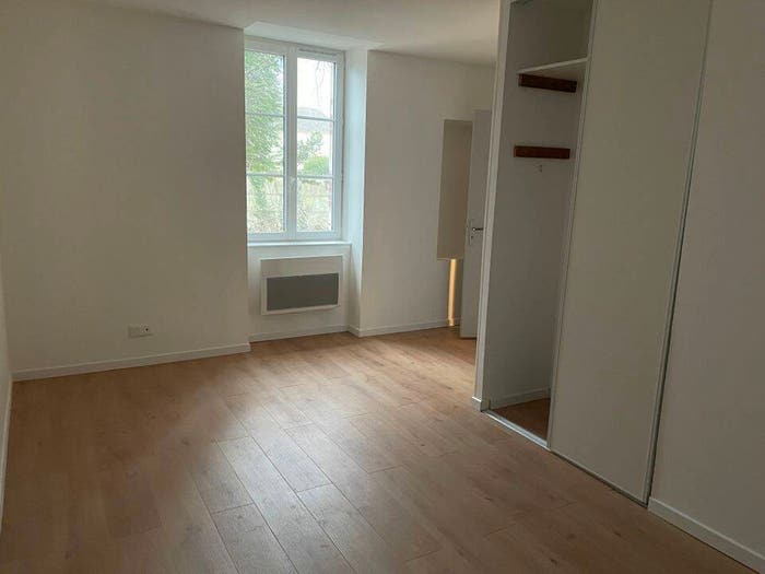 Appartement 3 pièces à Est, Panazol, à louer