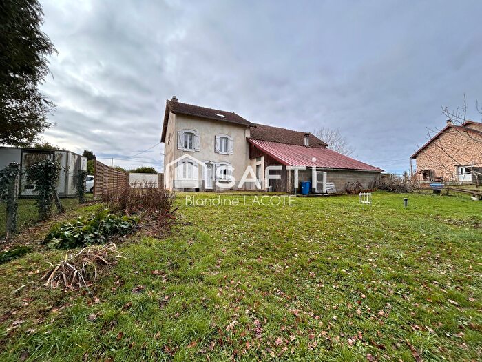 Maison à vendre - La Jonchère-Saint-Maurice - 4 pièces - 3 chambres