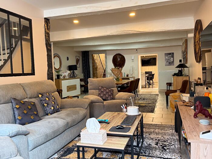 Maison 10 pièces à vendre à Lectoure