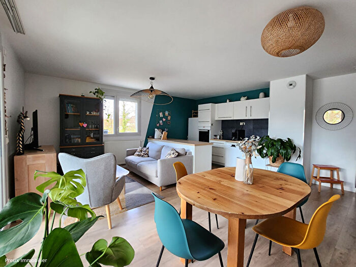Appartement 3 pièces à Cran-Gevrier, Centre-ville, Le Vernay, Les Iles, à vendre