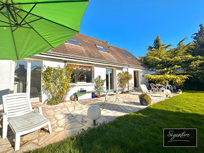 Maison à vendre - Senlis, Brichebay - 6 pièces - 4 chambres