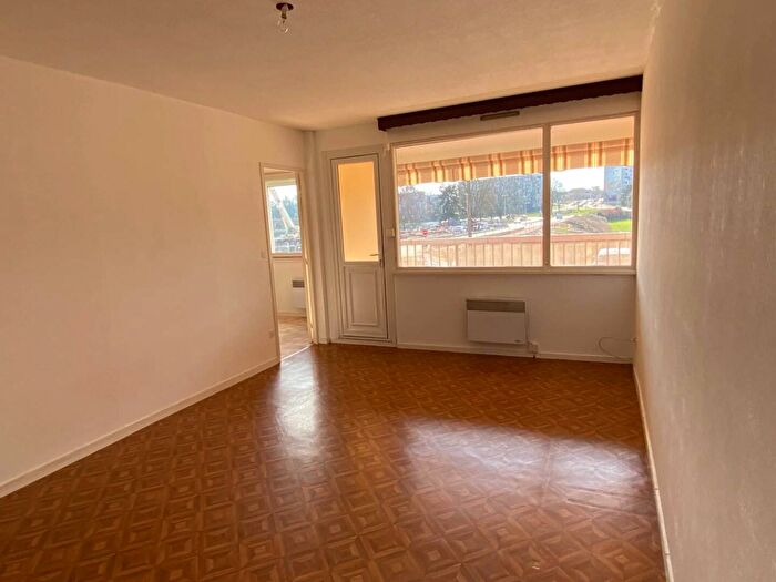 Appartement à louer - Centre Ville, Montceau-les-Mines - 3 pièces - 2 chambres