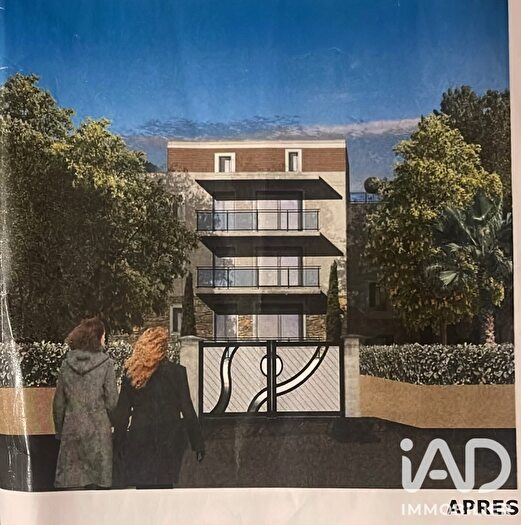Maison 7 pièces à Saint-Raphaël, Les Arênes, à vendre