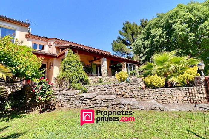 Maison à vendre - Uzès - 9 pièces - 5 chambres