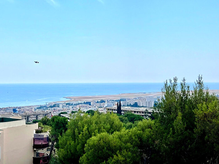 Appartement à vendre - Nice, Fabron - 5 pièces - 3 chambres