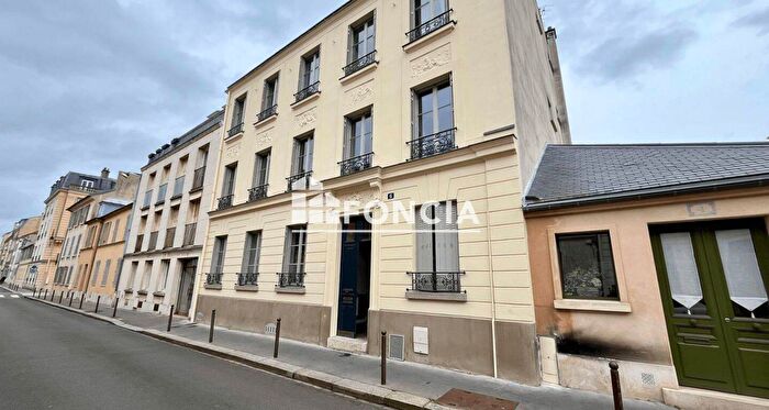 Appartement 1 pièce à louer à Notre Dame, Versailles
