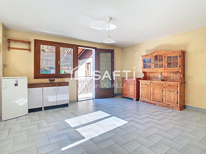 Maison à vendre - Les Chapelles - 3 pièces - 2 chambres