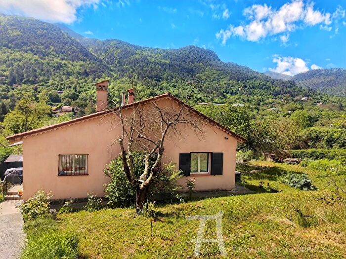 Maison à vendre - Sospel - 4 pièces - 4 chambres