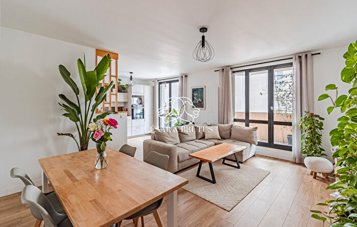 Appartement à vendre - Fontaines-sur-Saône - 4 pièces - 3 chambres