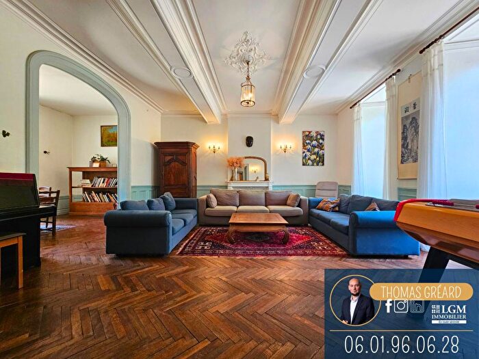 Maison à vendre - Châteaudun, Liberté, Martineaux - 18 pièces - 13 chambres