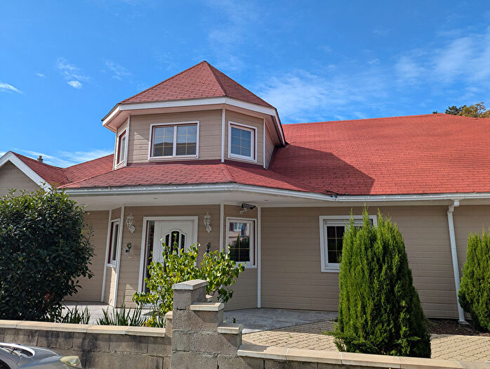 Maison à vendre - Wittenheim, Jeune-Bois - 6 pièces - 5 chambres