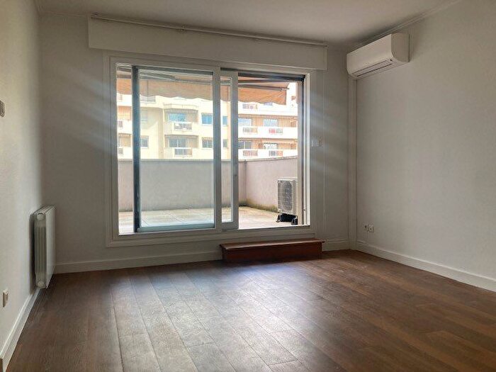 Appartement 2 pièces à Lyon 6ème, Tête d'Or, Vitton, à louer