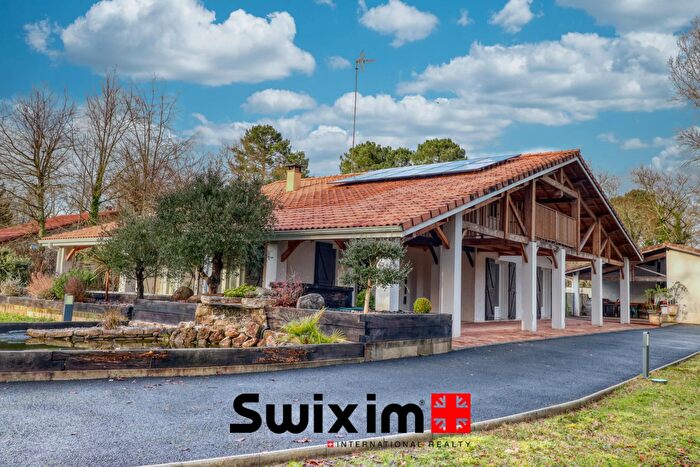 Maison à vendre - Castelnau-de-Médoc - 6 pièces - 4 chambres