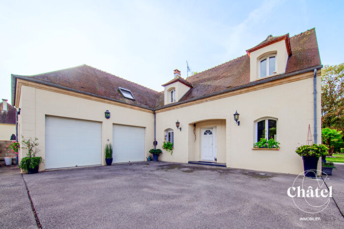 Maison 7 pièces à Gouvieux, à vendre