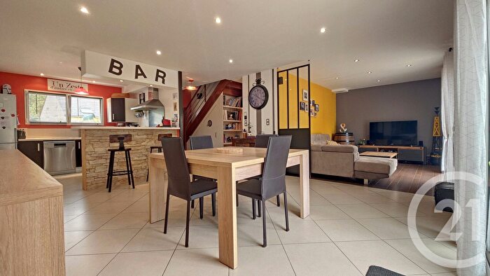Maison 6 pièces à La Trinité-Surzur, à vendre