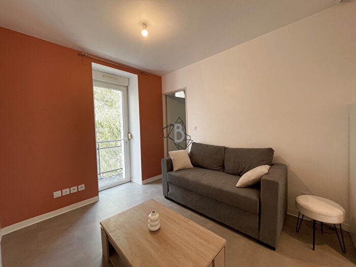 Appartement à louer - Rodez, Saint-Eloi, Camonil - 2 pièces - 1 chambre