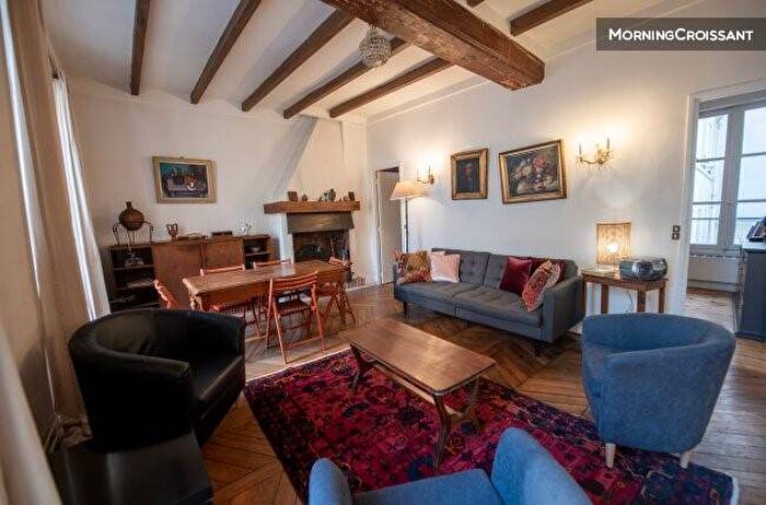 Appartement à louer - Archives, Paris ème arrondissement - 3 pièces - 2 chambres