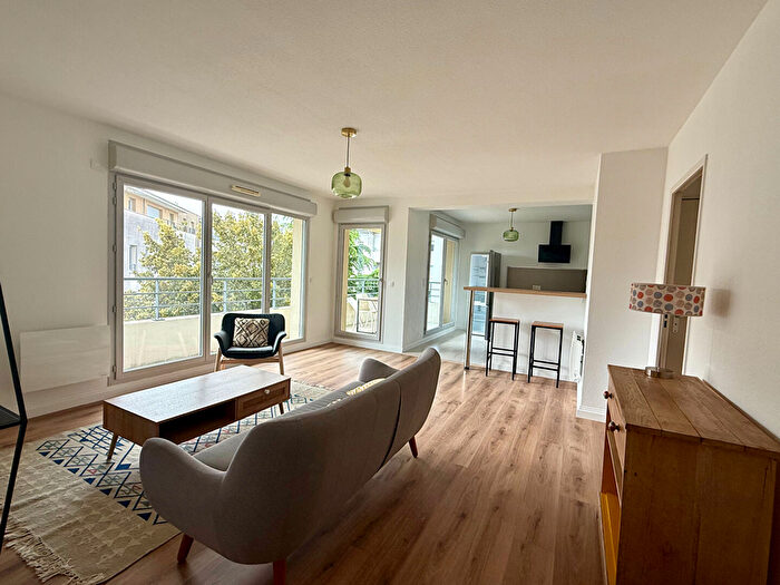 Talence, Centre-ville, Université, Lycée - Appartement 4 pièces à louer