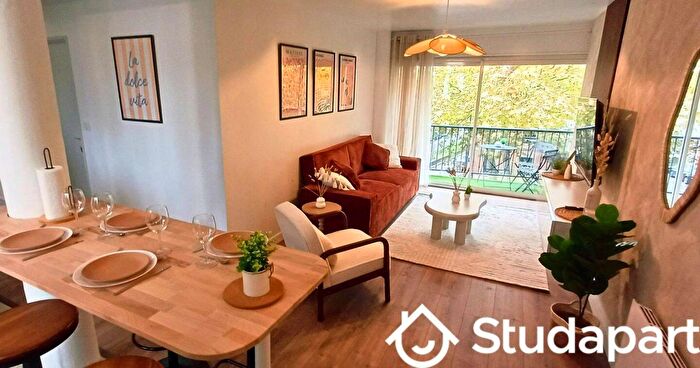 Appartement à louer - Centre Ville, Montauban - 1 pièce - 1 chambre