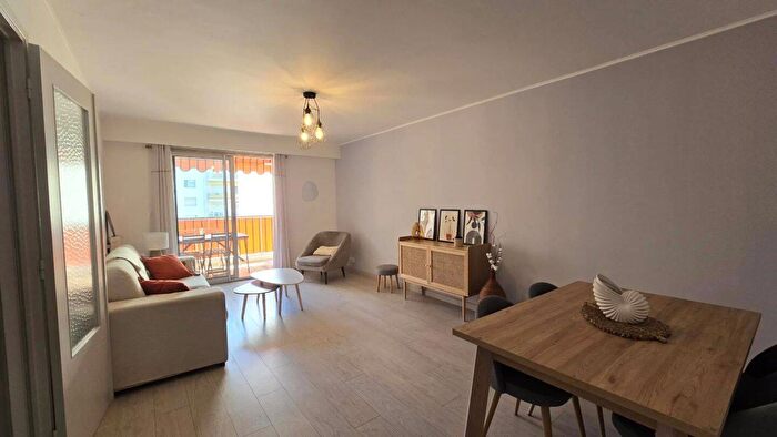 Appartement 2 pièces à Las Planas, Comte de Falicon, Nice, à louer