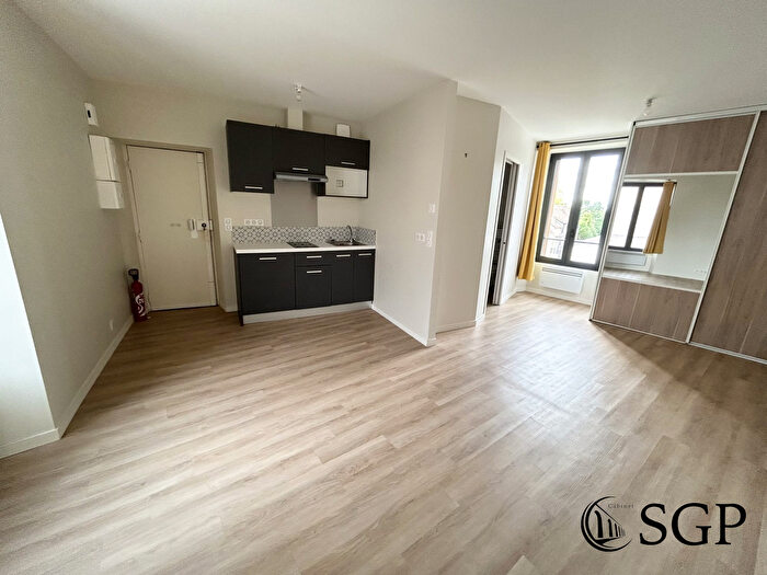 Appartement à louer - Châteaufort - 1 pièce