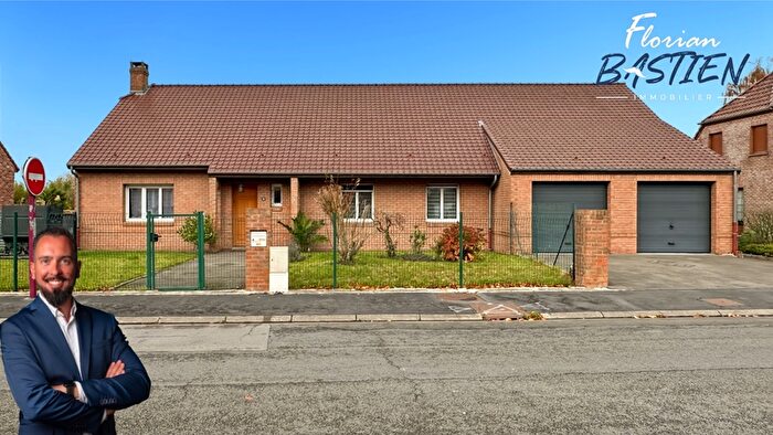 Maison à vendre - Petite-Forêt - 8 pièces - 4 chambres