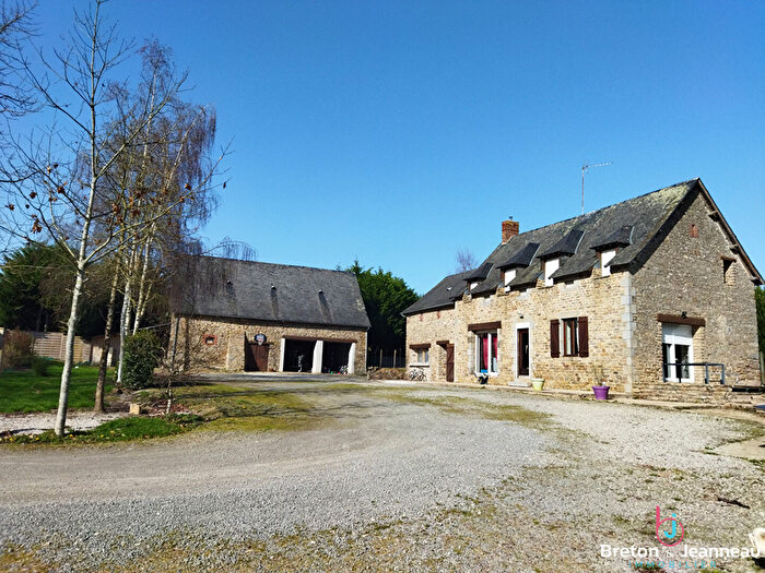 Maison à vendre - Aron - 8 pièces - 5 chambres