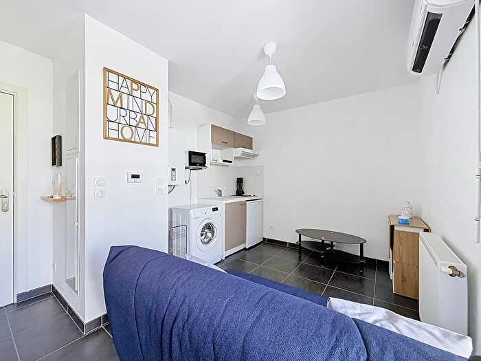 Appartement 1 pièce à louer - La Ciotat, Saint-Hermentaire, Les Séveriers, La Salle